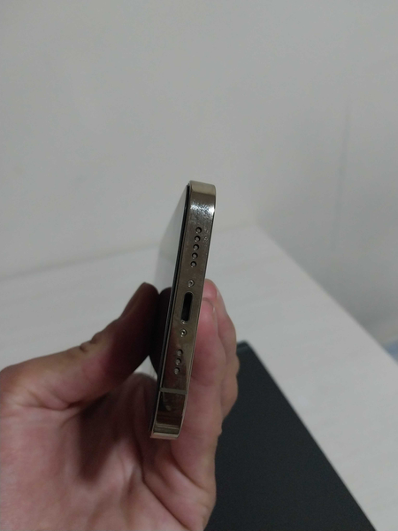 iPhone 12 pro | Gold