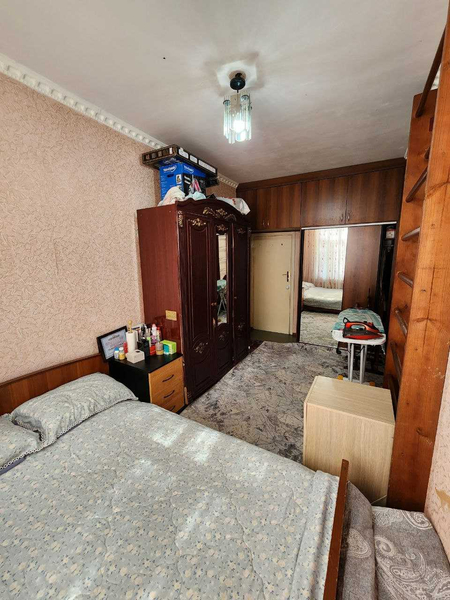 Продается дом 2/1/4 + 2 подвала + 2 парковочных места Сирочна уй