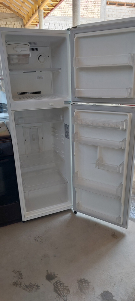 Холодильник LG 2х камерный