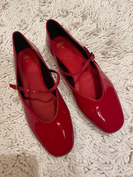 Новые балетки zara. 39.