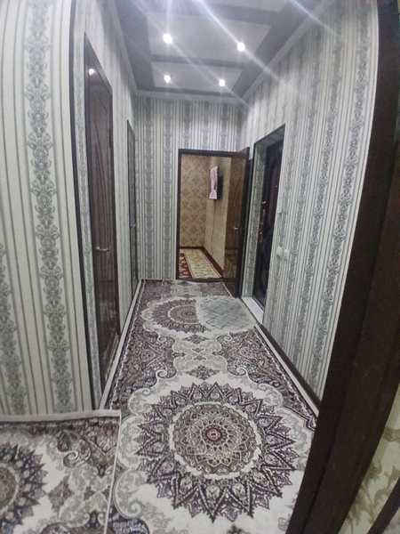 Jar Ariq 15 uy 9 qavatli uyninig 9 qavatida 2-xona 59 kv.m srochna