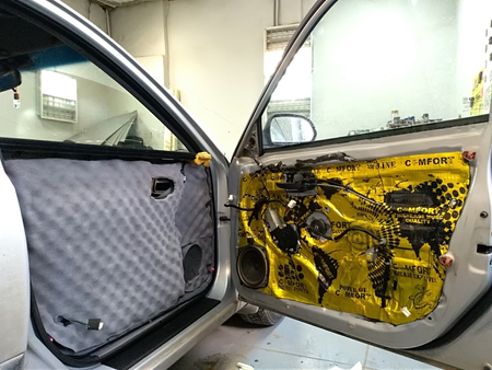 Установка автозвука,автосигнализациУстановка автозвука,автосигнализаци