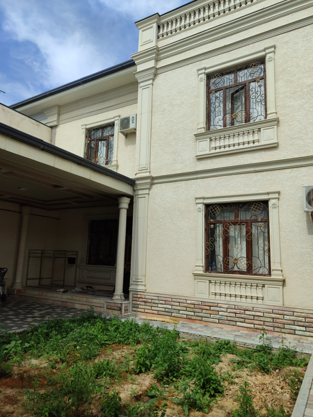 Продается 2 этажа дом 5 ком. на Сергели элитная улица под охраной