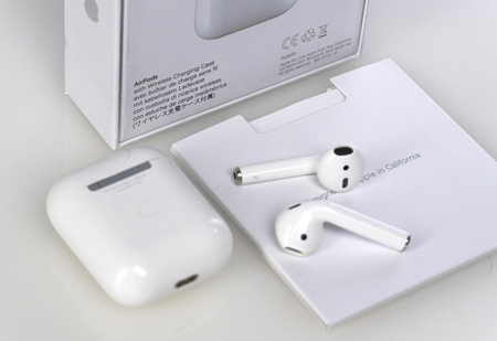Apple airpods 2.2 Made in Vetnam (i-os 16)