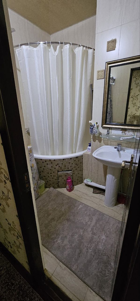 Продажа квартиры Яшнабад Тузель 2 5/2/5 цена 125.000у.е торг