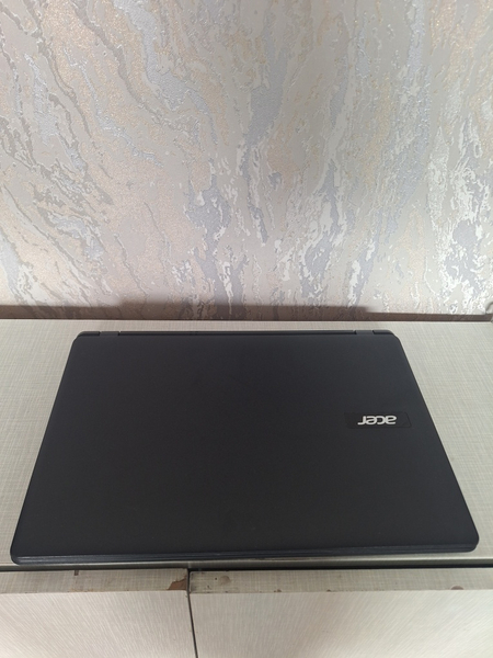 Acer notebook holati zo'r