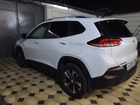 Trekker sotiladi 2022 LTZ 35000PRABEG