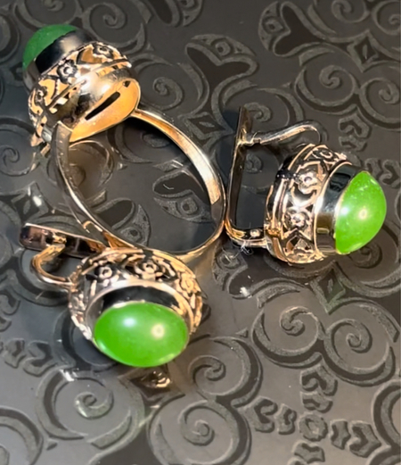 Tilla komplekt sotiladi 585