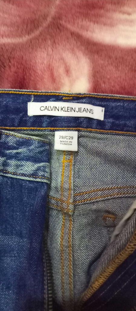 Джинсы Calvin Klein