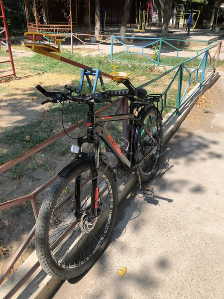 Velosiped sotiladi yangi holatda 1 oy boldi sotib olinganiga
