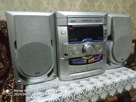 Muzikalni sentr LG