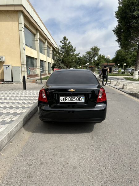 Lacetti elegant plus 2022