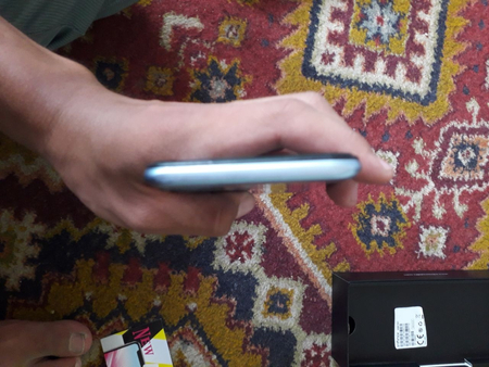Infinix hot 12 play 4/64 xotira karobka dokument,radnoy zaryadchik bor