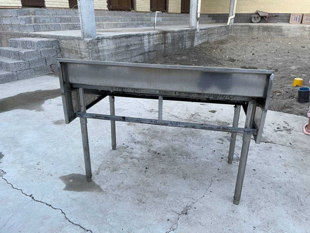 Плита газовая в хорошем состоянии