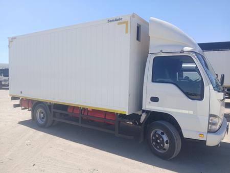 Isuzu NQR71 yap yanggi
