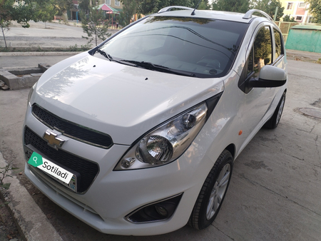 2019 yil Spark 4poz aftomat ideal holatda
