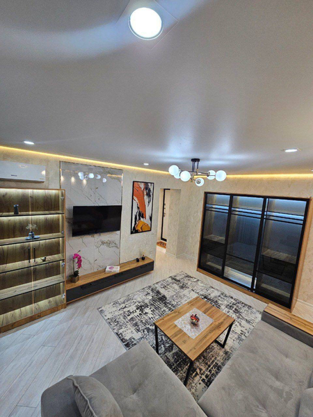 Продается квартира на Ц-7 , 110 школа