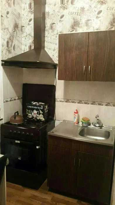 Аренда 1  переделанную в 2 х комнатной квартиры на Кадышева.ID: OY 85