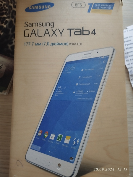 Продам планшет Samsung Galaxy tab 4