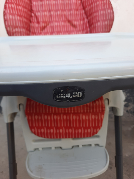Bollalar stoli va avto kreslo sotaman