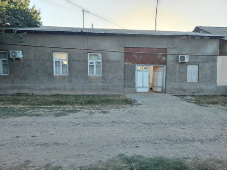 Участка сотилади. Турар жой 7 хона