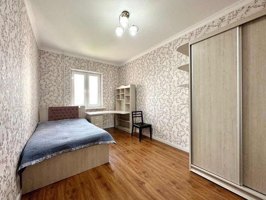 Центр, Банковский дом 4/5-комнат 146кв.м. ул.Нукус (ARG)