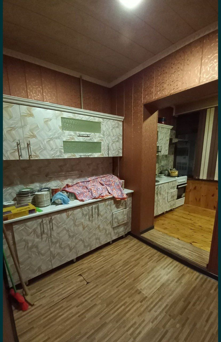Общая площадь: 76\\nКоличество комнат: 3