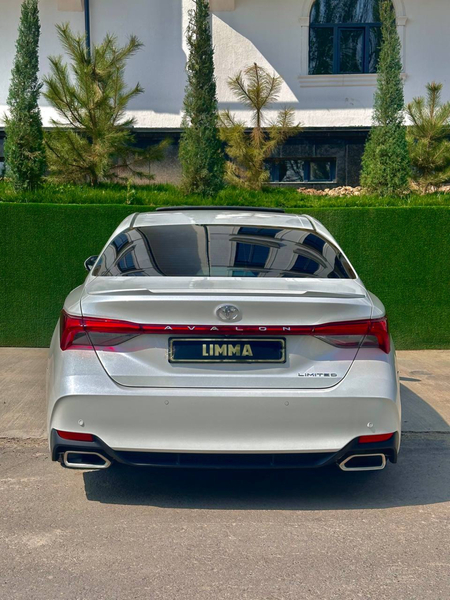В продаже ! Автомобиль TOYOTA AVALON