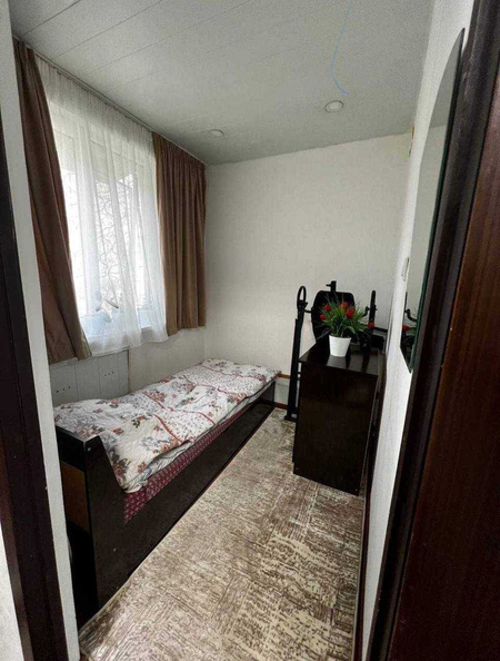 Продам 2-х комнатную на метро БИЙ(М.Горького) Мирзо-Улугбекский район