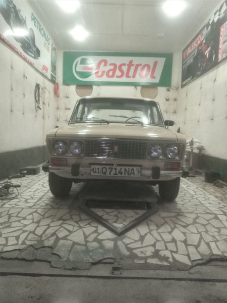 Vaz 06 sotiladi srochni