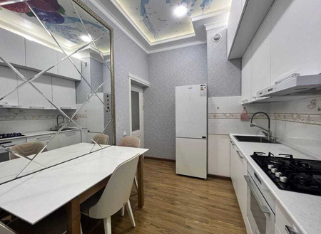 Сдаётся квартира на Алмазаре 2/2/9 ор-р  ресторан Тожинисо