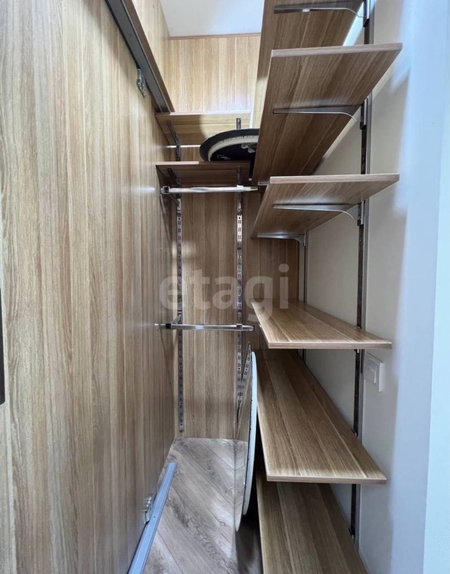 2в3/3/9//// Продаётся на СБарака евро квартира