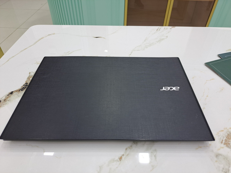 Acer Aspire E5-573