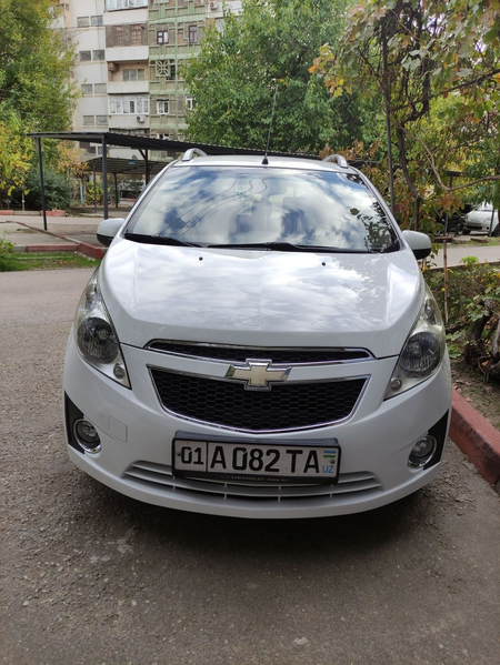 Spark 3 pozitsiya 2015 yil