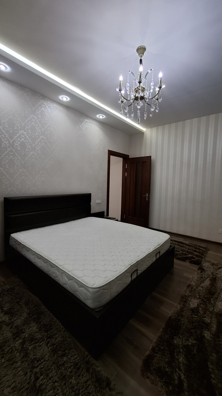 Срочно продам квартиру в центре!