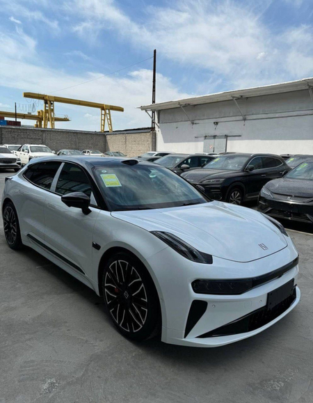 Zeekr 001 Z Sport  2024