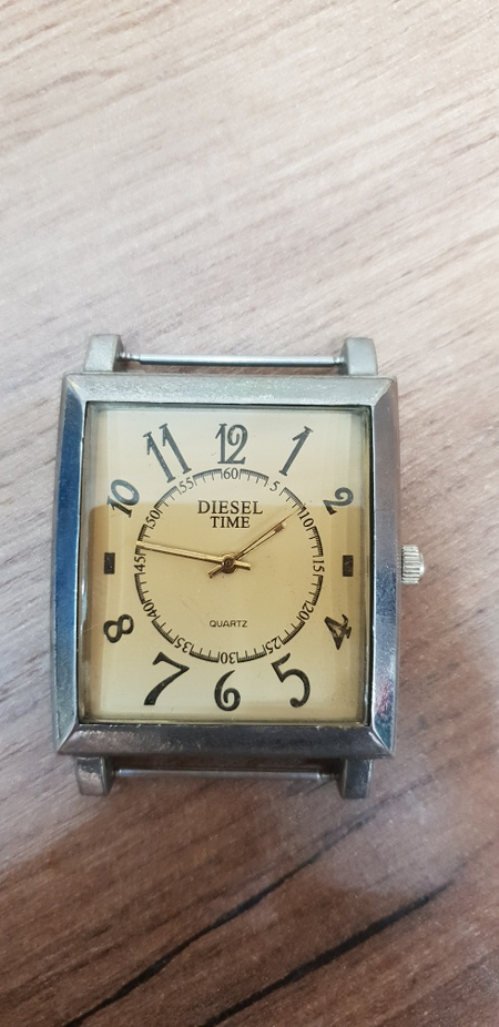 DIESEL TIME QUARTZ  наручные часы
