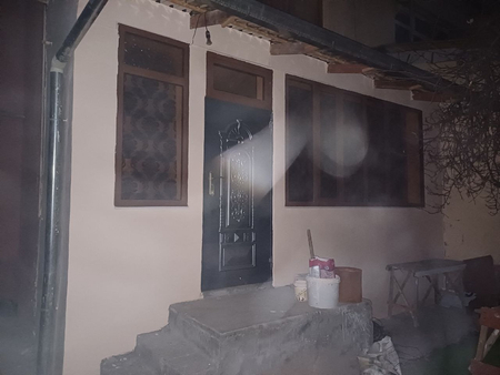 3 honali dom sotiladi