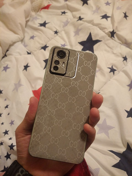 Redmi note 12S srochno sotiladi