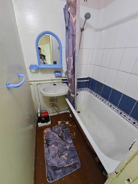 2 xonali 58m² 4-qavat sotiladi.