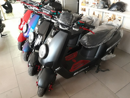 Elektro skuter bmw