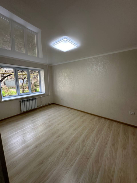 Продам Квартиру 1/1/5 Кирпич 25м2