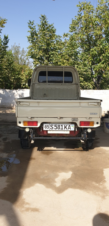 Chevrolet Labo 2016