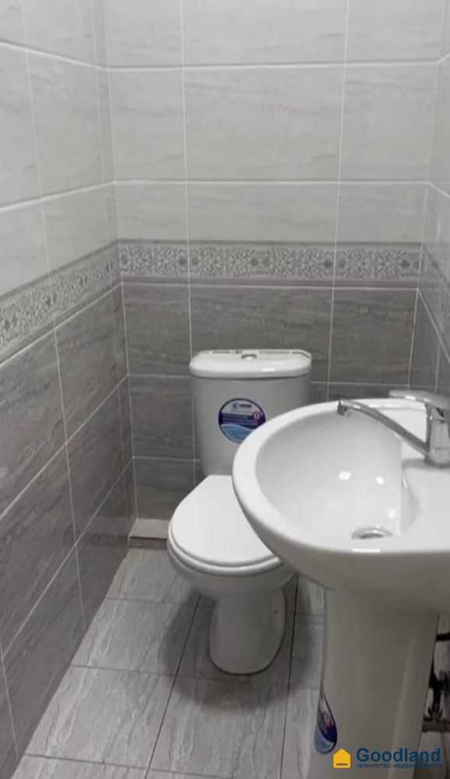 Срочно! Продается 2/5/9 квартира в Чиланзарском р-не 16кв. (J 935)