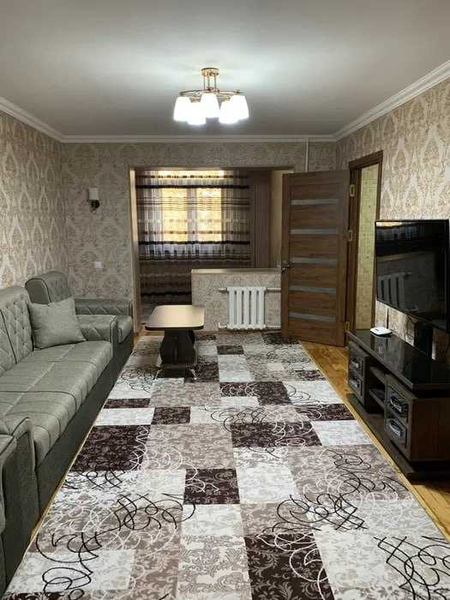 Сдается квартира 2/2/4 в Чиланзаре ориентир НОВЗА