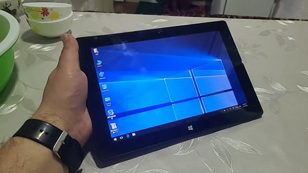 Windows planshet sotiladi