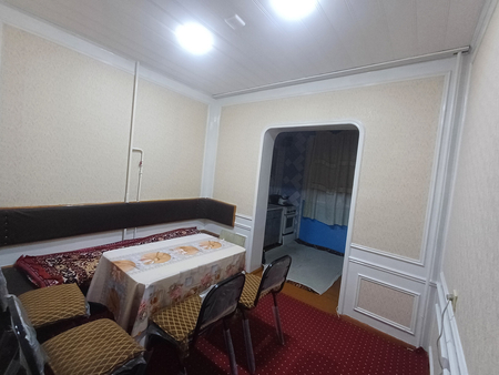 Uy sotiladi 2 xona  3 xona qilingan Yunusobod 18 kv