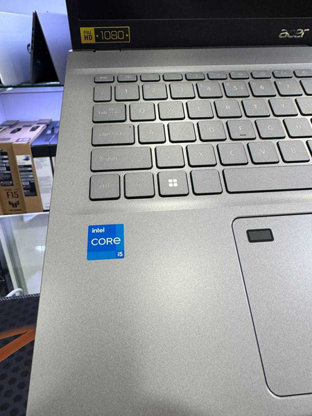 Acer Aspire 5 Intel Core i5-12450H/8GB DDR4/512GB SSD/15.6