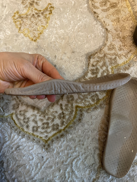 Продам детскую обувь не дорого