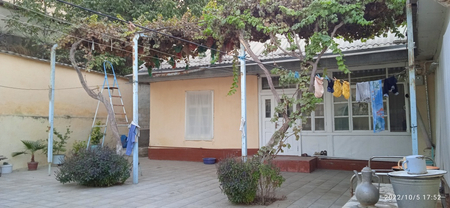 16 sotixik tayyor uy sotiladi.